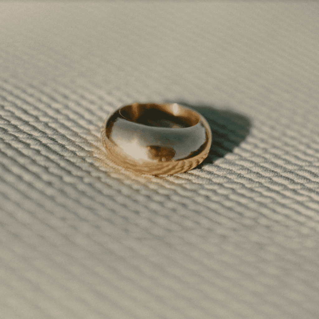 Dome Nora Ring
