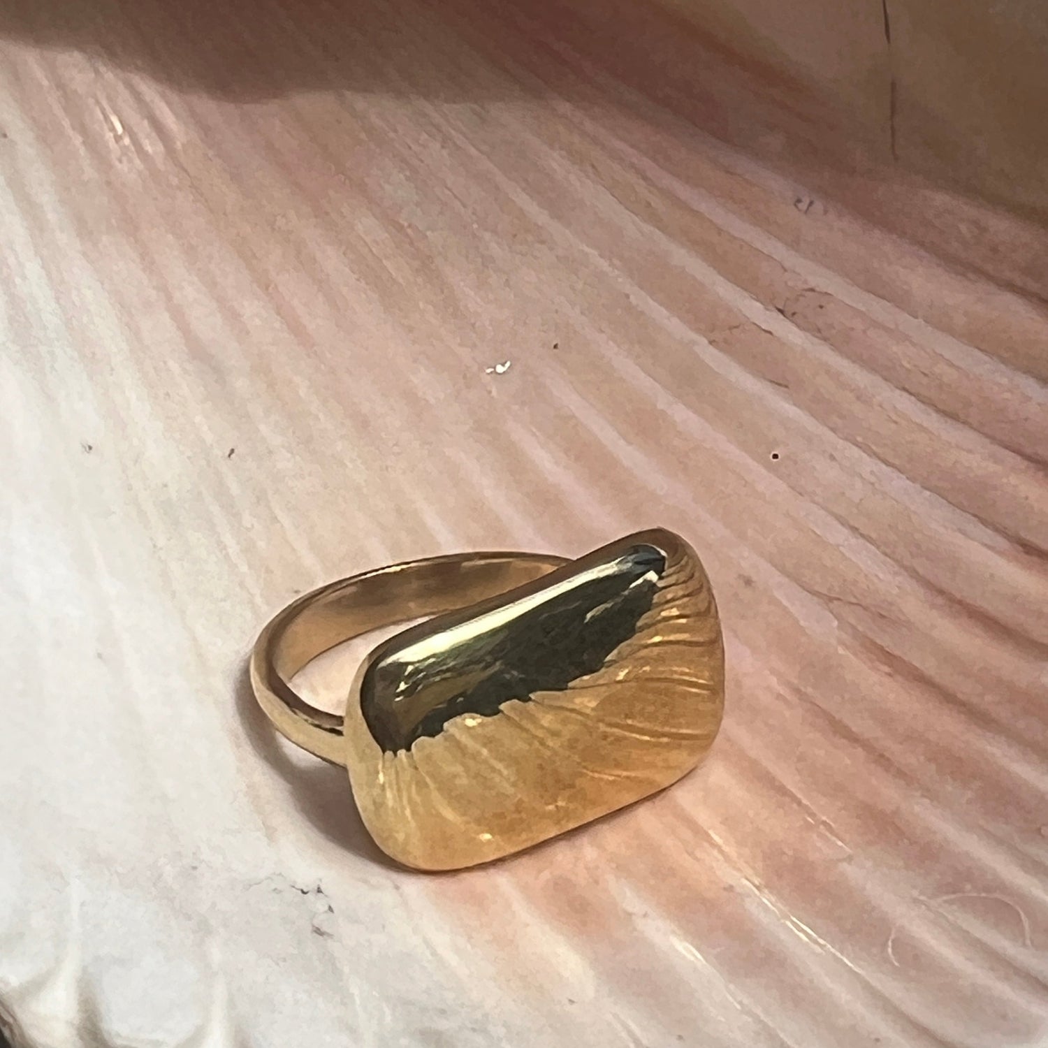Arlo Statement Ring
